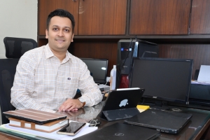 Prabhudesai Tutorials - About us Page